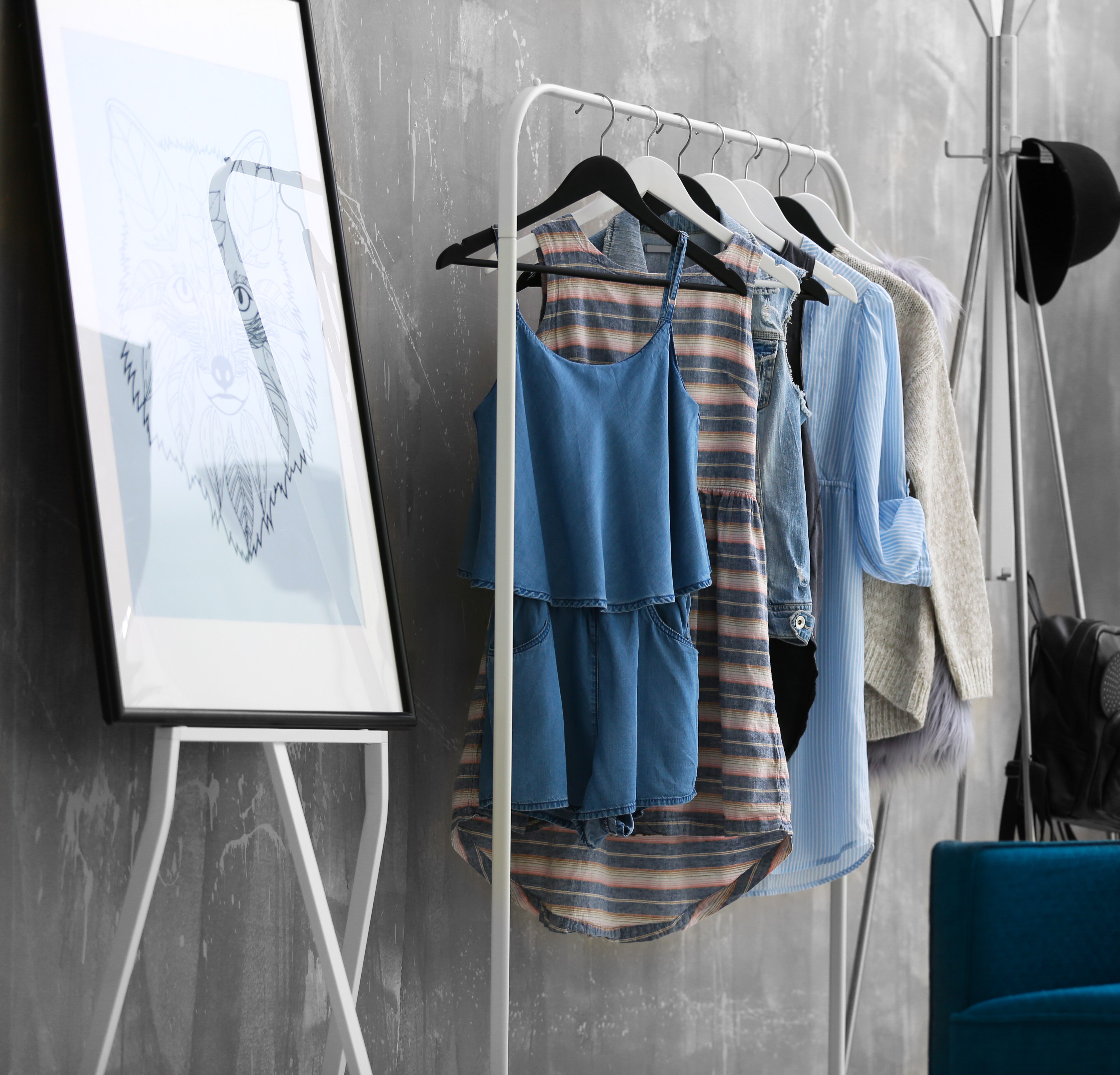 How to wash your coloured clothes to keep them bright | Electrolux Thailand